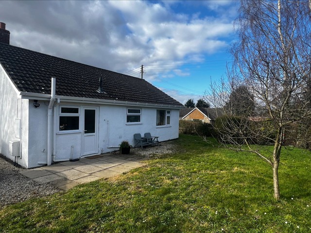 The Benefits of Senior Living Communities | Gravity Red Inspires